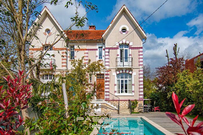 Maison à vendre - Royan, Foncillon, Le Chay - 6 pièces - 3 chambres