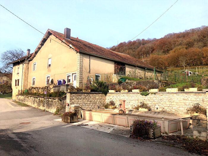 Maison à vendre - Vyt-lès-Belvoir - 7 pièces - 4 chambres