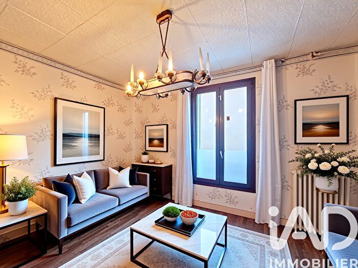 Maison à vendre - Saint-Denis, Sémard, Delaune, Guynemer - 3 pièces - 2 chambres