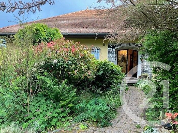 Maison 10 pièces à vendre à Mirecourt