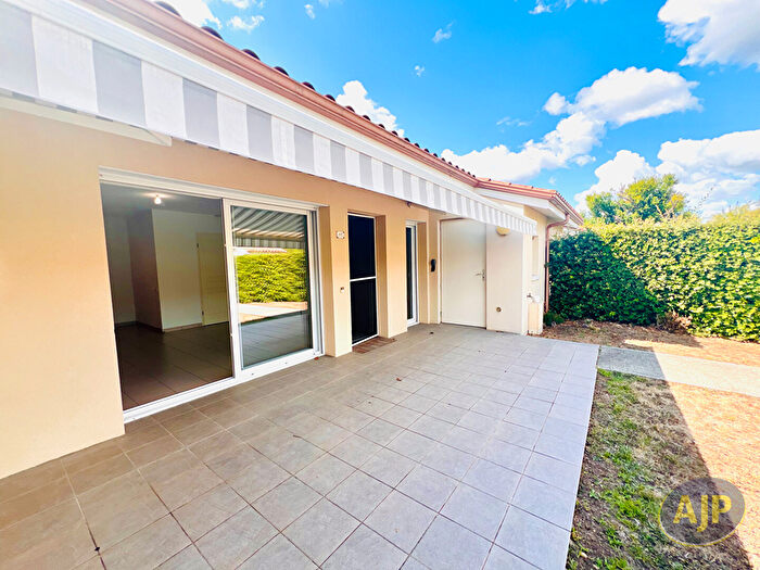 Maison à vendre - Izon - 2 pièces - 1 chambre