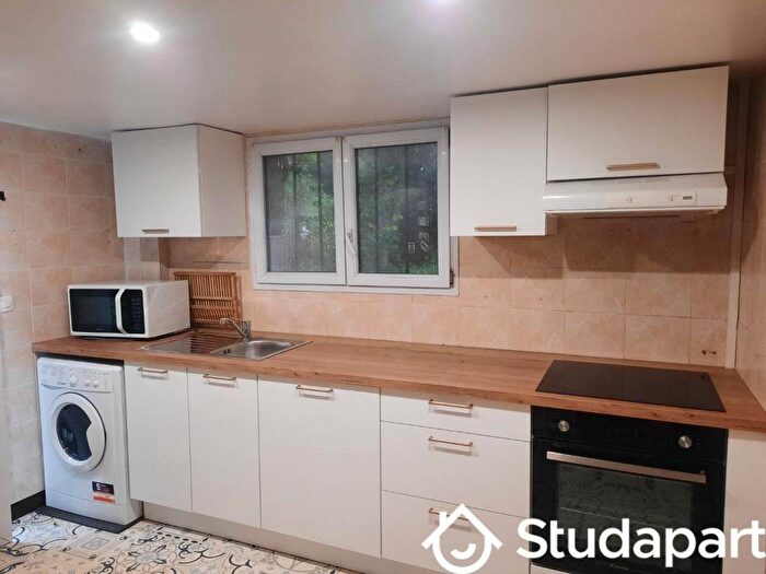 Maison à louer - Mairie-Gare, Ris-Orangis - 2 pièces