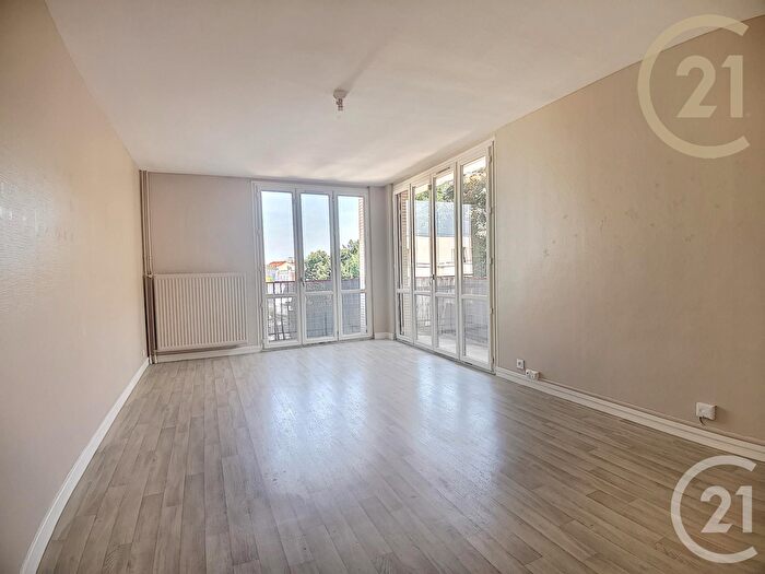 Appartement à vendre - Troyes, Jules Guesde - 4 pièces - 2 chambres