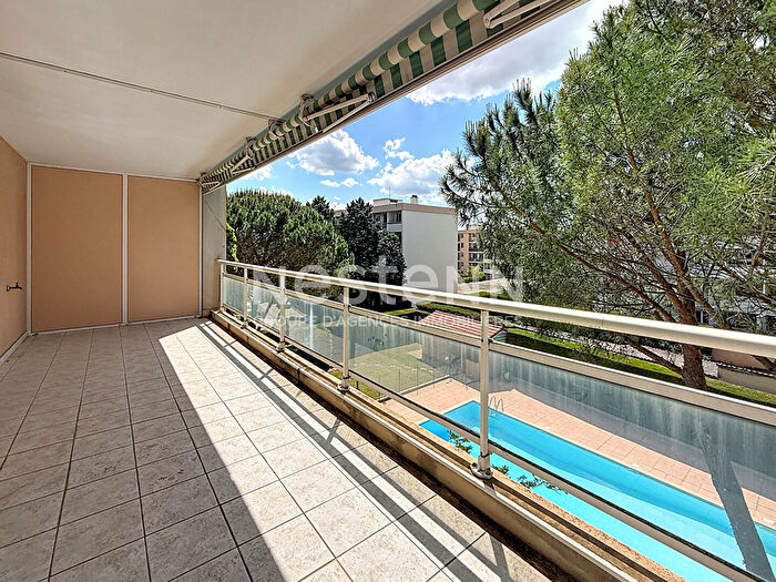 Bron, Centre-ville - Appartement 3 pièces à vendre