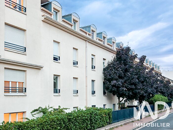 Vénissieux, Georges Levy, Ernest Renan, Moulin à vent - Appartement 3 pièces à vendre