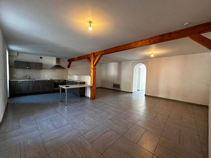 Appartement à louer - Lablachère - 4 pièces - 3 chambres