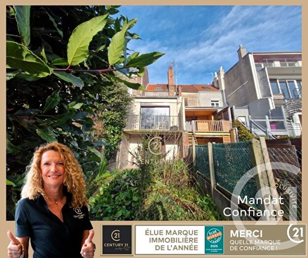 Maison à vendre - Liévin, Centre-ville - 4 pièces - 3 chambres