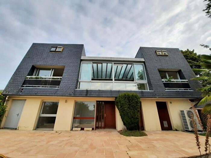 Guignen - Maison 7 pièces à louer