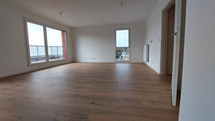 Appartement à louer - Saint Michel-Tertiales-Le Rôleur, Valenciennes - 4 pièces