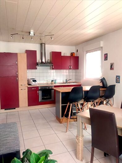 Appartement à louer - Hottviller - 3 pièces - 2 chambres
