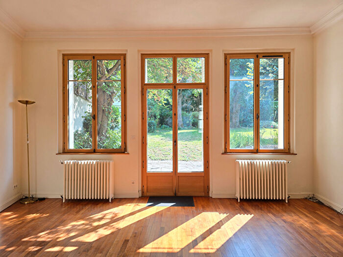Maison à vendre - Orléans, Bannier, République - 11 pièces - 8 chambres