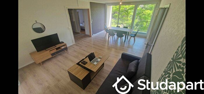 Appartement à louer - Chemin Vert-Europe, Reims - 1 pièce - 1 chambre