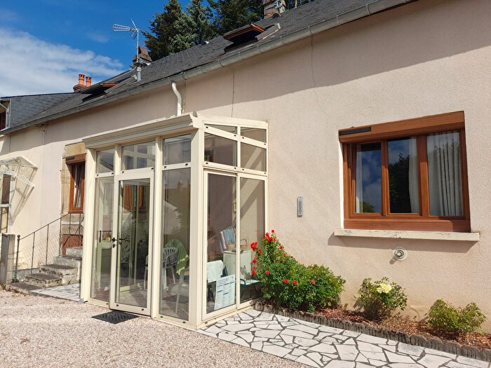 Maison 8 pièces à Cussy-en-Morvan, à vendre