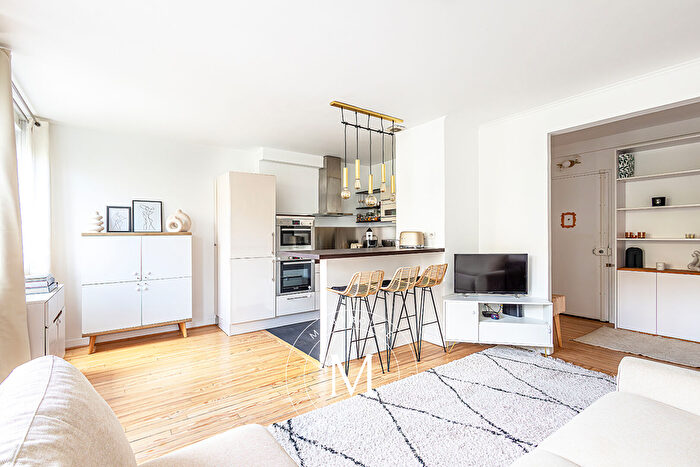 Appartement 3 pièces à vendre - Montrouge, Le vieux Montrouge