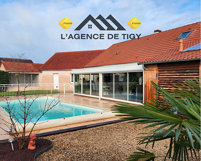 Maison à vendre - Vienne-en-Val - 10 pièces - 5 chambres