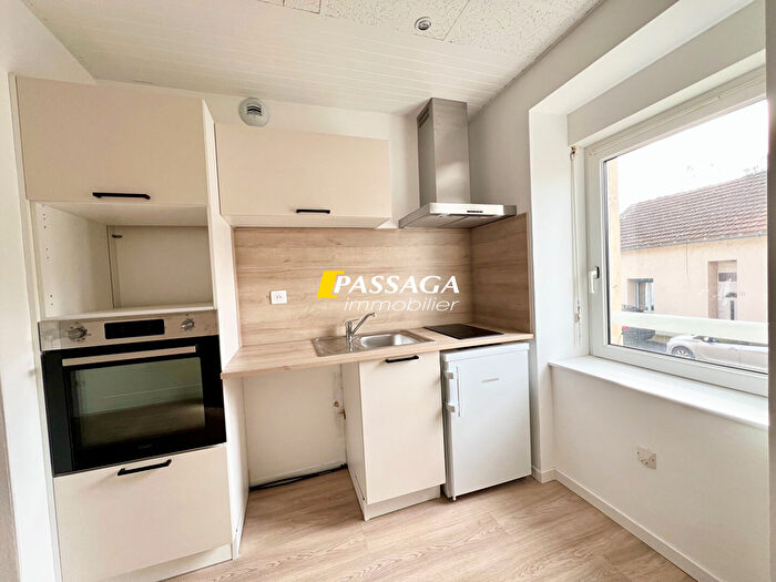 Appartement à louer - Sévérac-le-Château - 2 pièces - 1 chambre