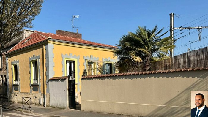Vitry-sur-Seine, Gare, Jean-Jaurès - Maison 5 pièces à vendre