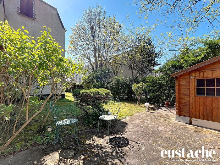 Maison 6 pièces à Bois-Colombes, Jean Mermoz, à vendre