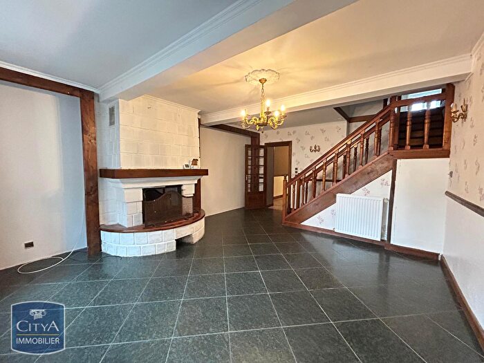 Maison à vendre - Sapogne-et-Feuchères - 7 pièces - 5 chambres