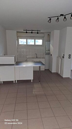 Appartement à louer - Vassieux, Caluire-et-Cuire - 3 pièces - 2 chambres
