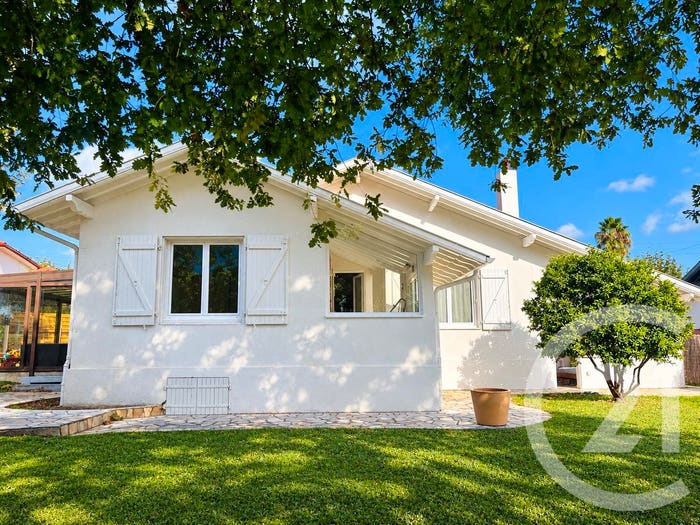 Anglet, Montbrun : Maison 5 pièces à vendre