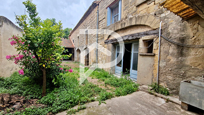 Maisons à vendre et appartements à louer - 1
