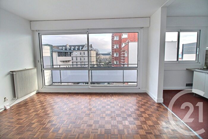 Appartement à louer - Charenton-le-Pont, Pasteur, Saint-Pierre - 1 pièce - 1 chambre