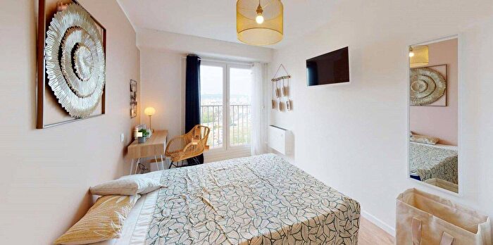 Appartement à louer - Saint Clément-Jardin des Plantes-Grammont, Rouen - 1 pièce