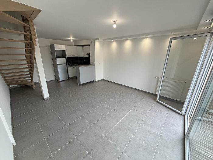 Maison 3 pièces à Castelginest, à vendre