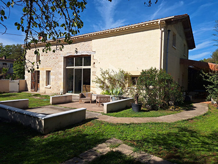 Maison à vendre - Ménesplet - 8 pièces - 4 chambres