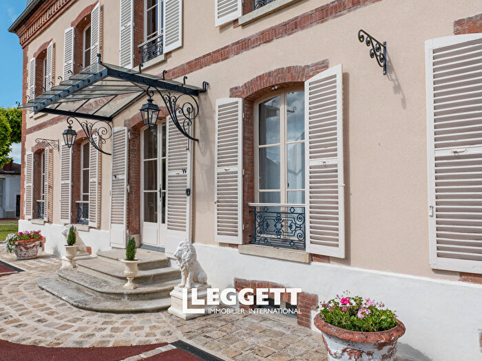Maison 14 pièces à vendre à Tournan-en-Brie