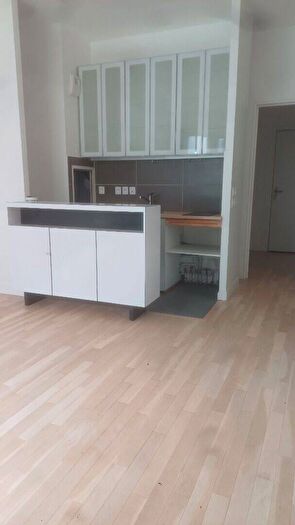 Pont de Flandre, Paris 19ème arrondissement - Appartement 2 pièces à louer