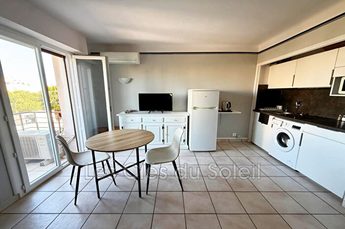 Appartement 1 pièce à vendre à Hyères, Pyanet