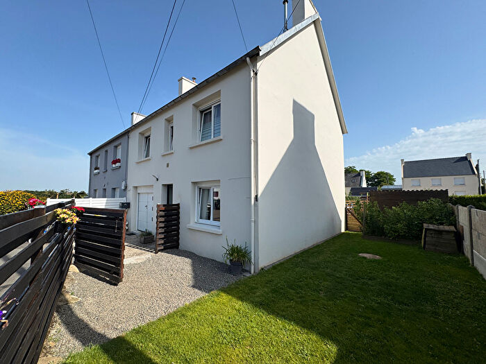 Maison 6 pièces à Landivisiau, à vendre