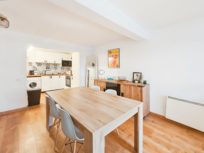 Appartement à vendre - Nice, Vieux Nice - 3 pièces - 2 chambres