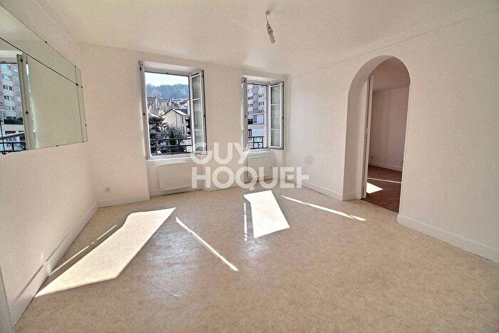 Appartement à louer - Monesse-Roger Salendro, Chaville - 2 pièces - 1 chambre