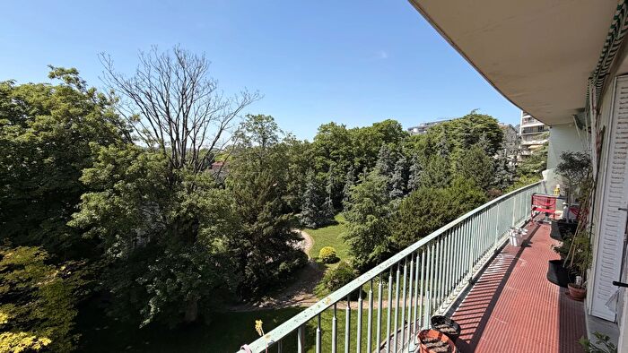 Saint-Germain-en-Laye, Bergette, Debussy : Appartement 3 pièces à vendre