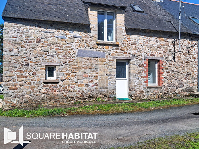 Maison 3 pièces à Saint-Séglin, à vendre