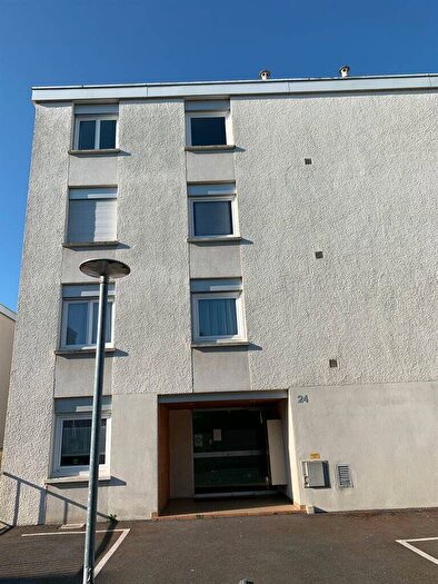 Appartement à louer - Chartres - 4 pièces - 3 chambres