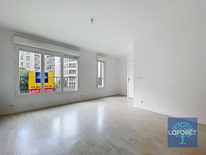 Appartement à louer - Cergy, Grand Centre - 1 pièce