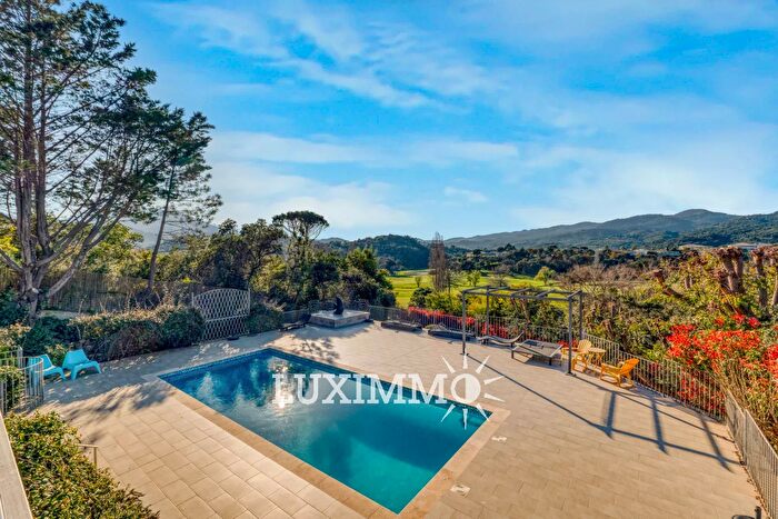 Maison à vendre - Mandelieu-la-Napoule, Minelle - 7 pièces - 6 chambres