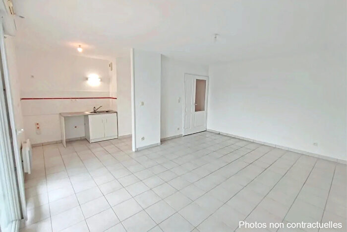 Appartement à louer - Bouguenais, La Croix-Jeannette - 3 pièces - 2 chambres