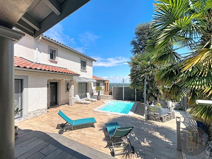 Maison 5 pièces à Limas, à vendre
