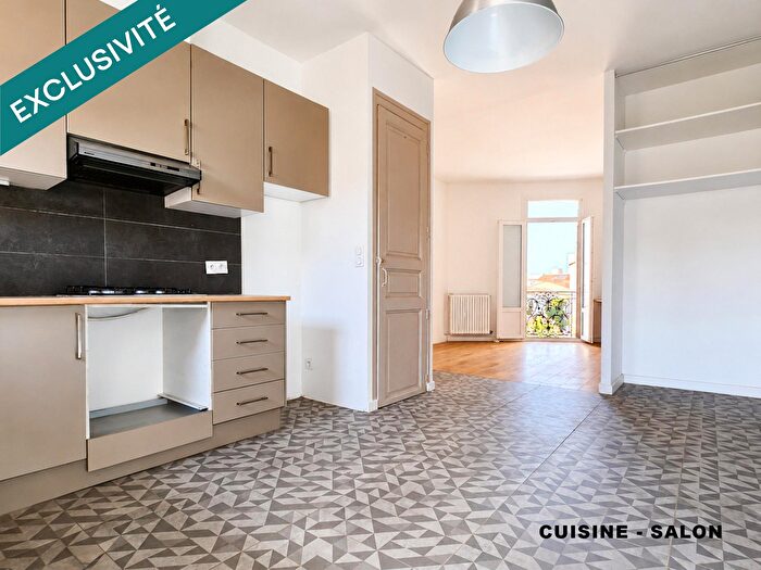 Perpignan, Saint-Martin : Appartement 2 pièces à vendre