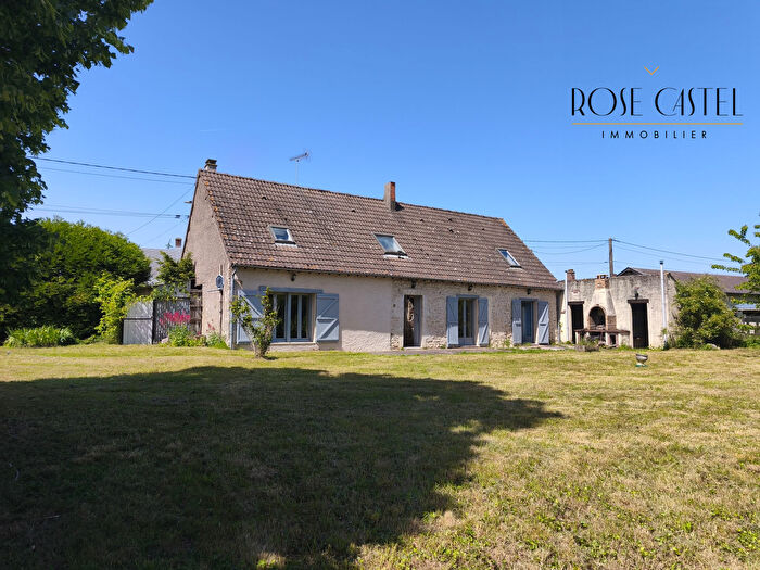 Maison 7 pièces à Bonneval, à vendre