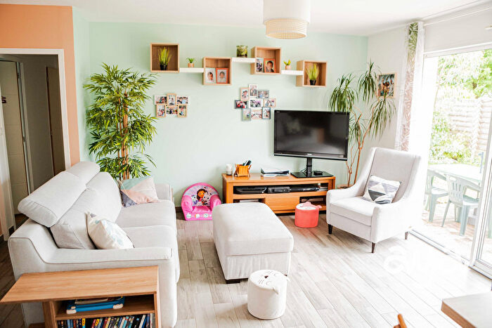 Maison 5 pièces à Malville, à vendre