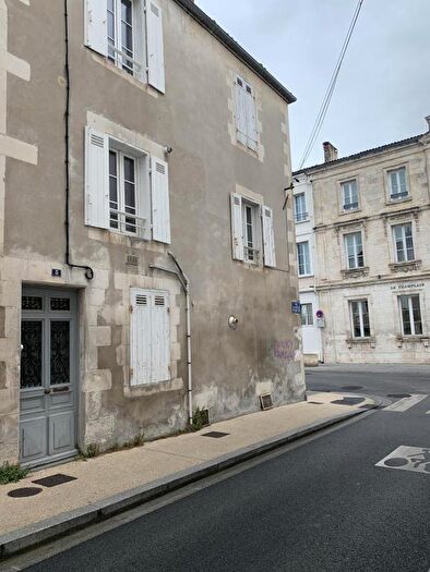 Maison à vendre - La Rochelle, Centre-ville, Vieux-port, Marché - 5 pièces - 3 chambres