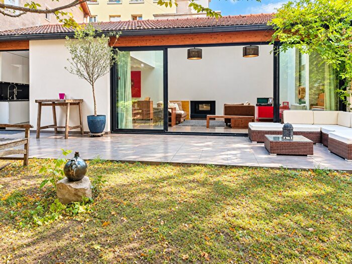 Le Pré-Saint-Gervais, Centre-ville, Egalité : Maison 5 pièces à vendre
