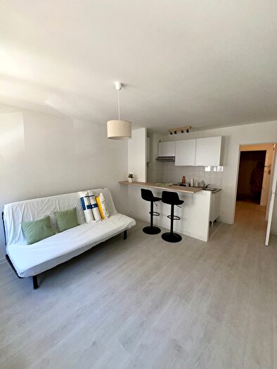 Appartement 1 pièce à Marseille 5ème, Saint-Pierre, à louer