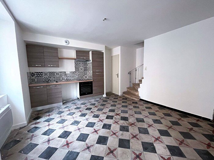 Bellegarde : Maison 3 pièces à louer